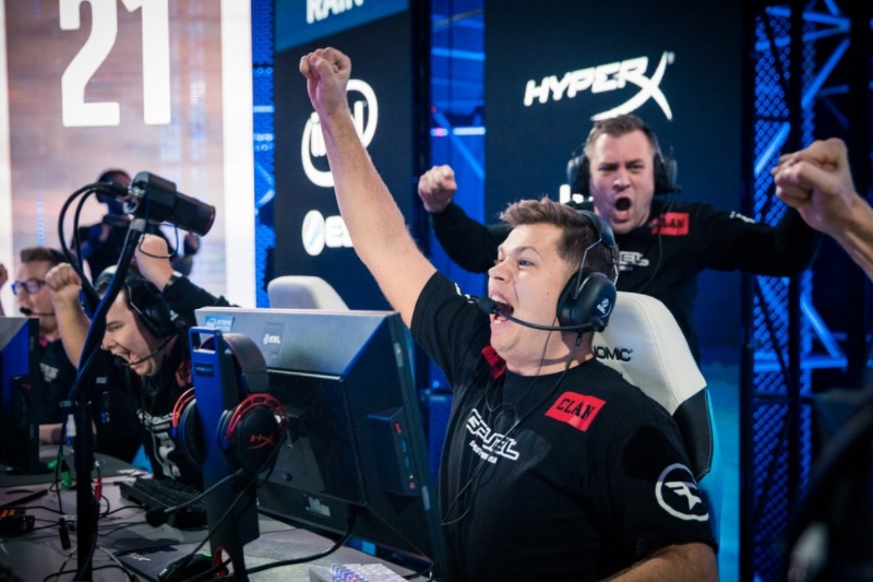 Pré-Jogo: Astralis e FaZe se enfrentam em final antecipada | DRAFT5 ...