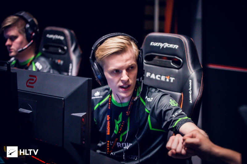 Complexity revela que continuará utilizando NaToSaphiX como stand-in na ...