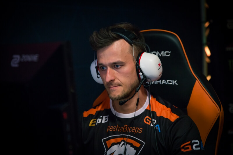 Campeão de Major, pashaBiceps disputará sua primeira luta oficial de ...