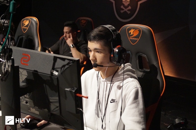 cynic deixa Party Astronauts; Jonji critica ex-companheiro | DRAFT5 ...