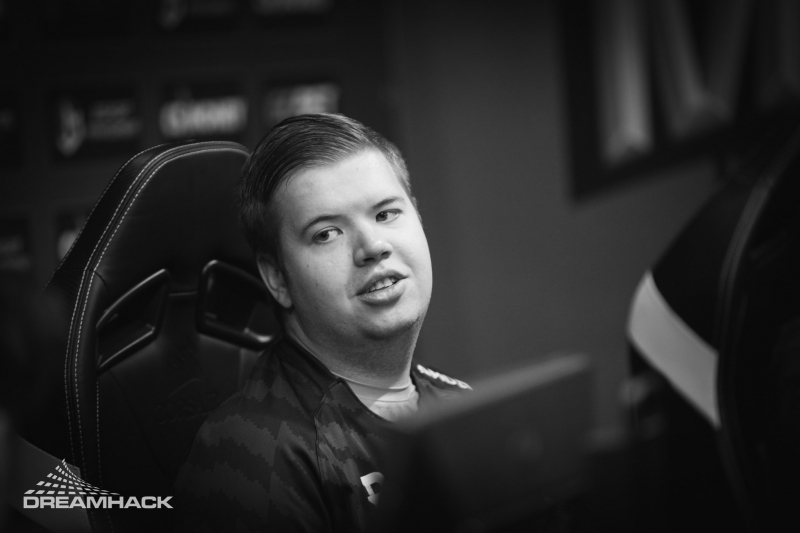 JW cita mágoa da Fnatic e vontade de criar a própria organização ...