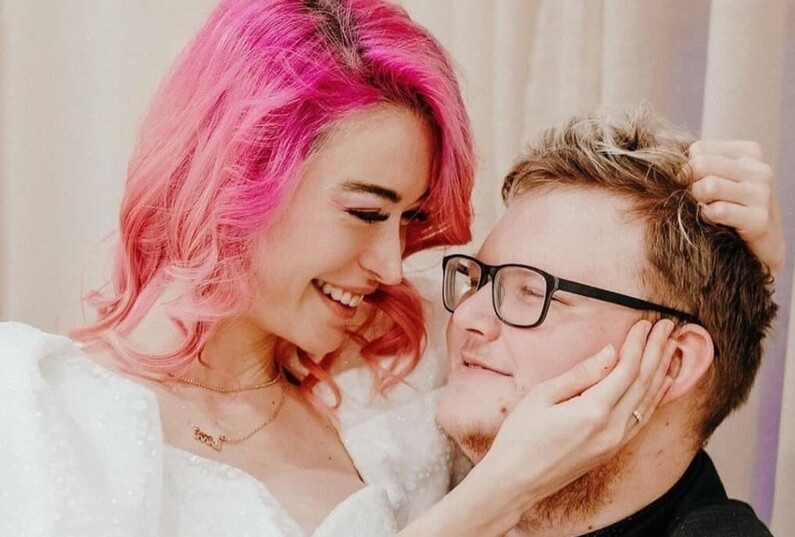 Ex-esposa acusa Boombl4 de envolvimento com drogas e agressão; Jogador ...