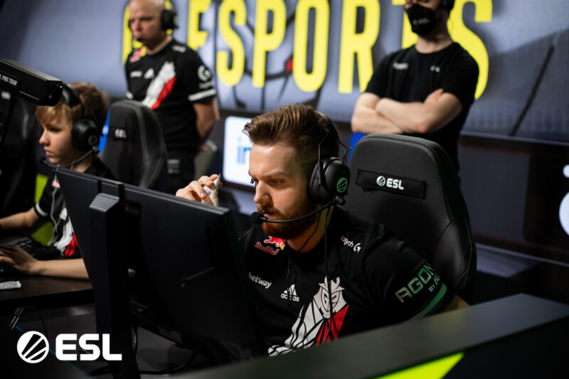 NiKo e spinx concorrem às jogadas mais bonitas do Counter-Strike em ...