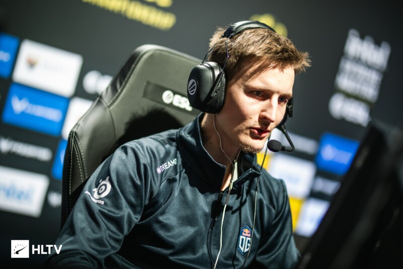 Astralis manifestou interesse em contratar valde, afirma jornalista ...