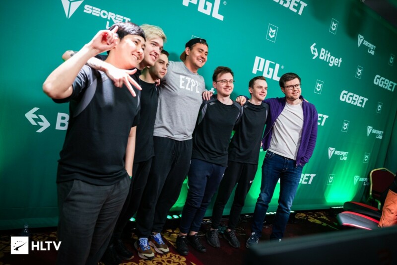 Cloud9 retorna ao Counter-Strike e assina com ex-elenco da Gambit ...