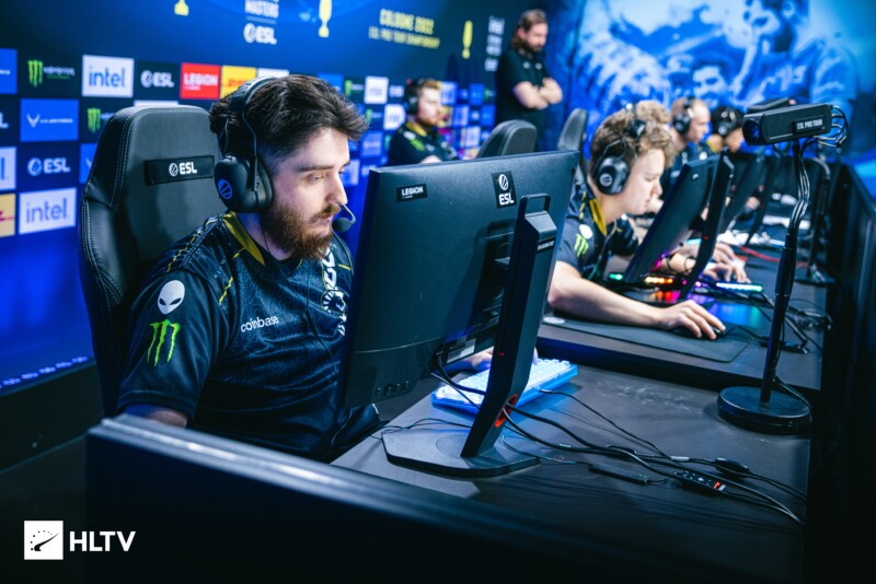 "YEKINDAR me lembra muito o Stewie em certo sentido", diz NAF | DRAFT5 ...