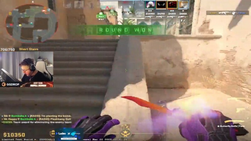 smoya encontra primeiro bug visual com a faca no CS2 | DRAFT5 ...