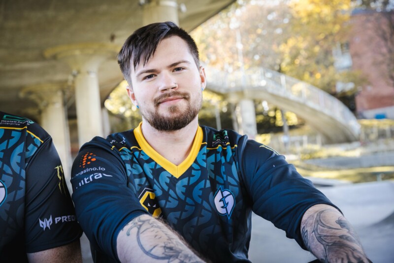 Ex-Chaos, Jonji opta por dar pausa na carreira após romper com Evil ...