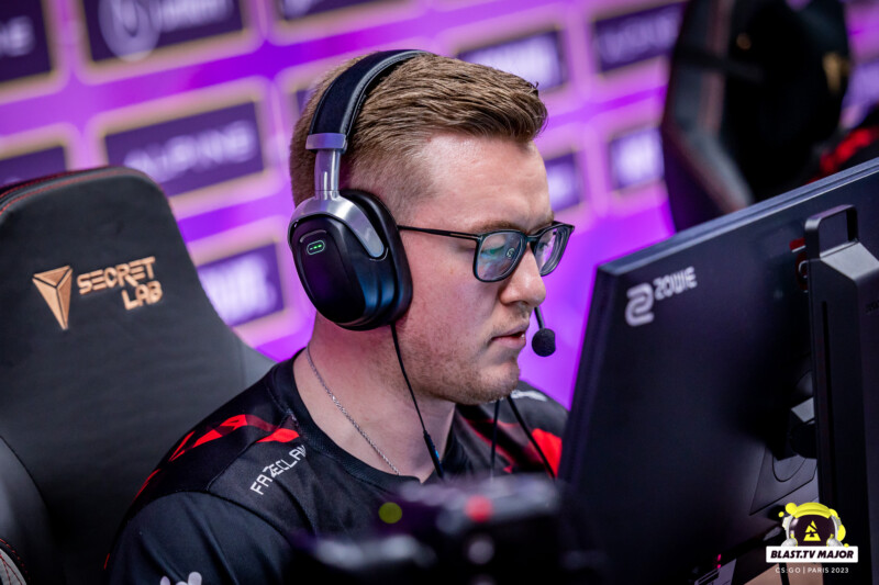 "O CS é o que eu amo": rain rechaça rumores de aposentadoria e garante ...