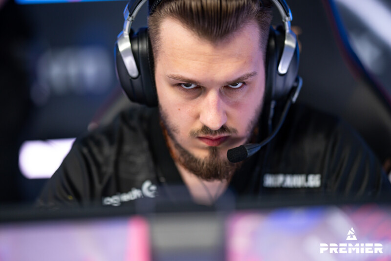 "Desempenhando tão bem em pouco tempo": TaZ se rende ao novo elenco da ...