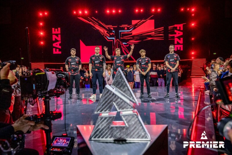 karrigan deixa em aberto futuro da FaZe: "Faz parte dos esports não saber o que está acontecendo ...