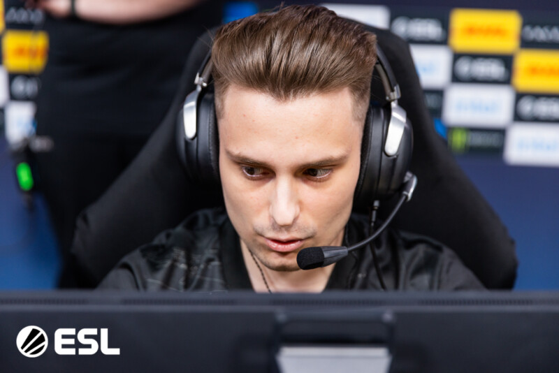 Herói em classificação, iM emplaca melhor mapa com a camisa da NAVI ...