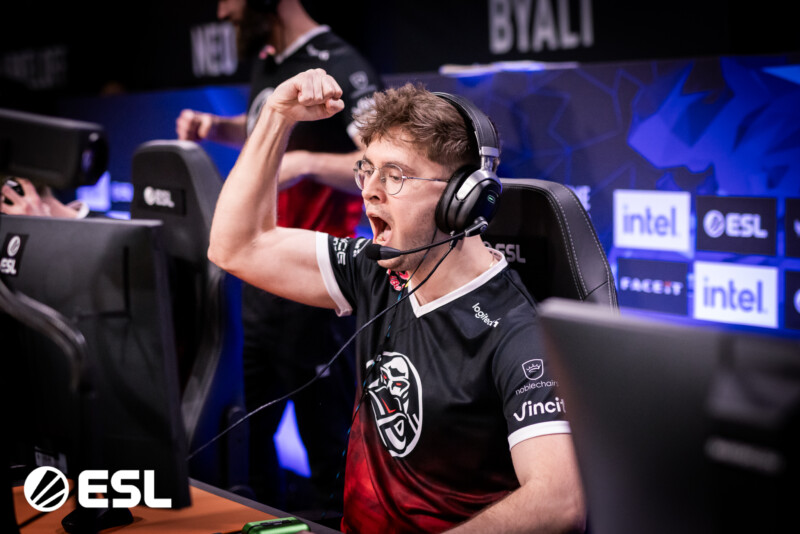 Monte anuncia adições de hades e dycha | DRAFT5 - Notícias e Coberturas CS