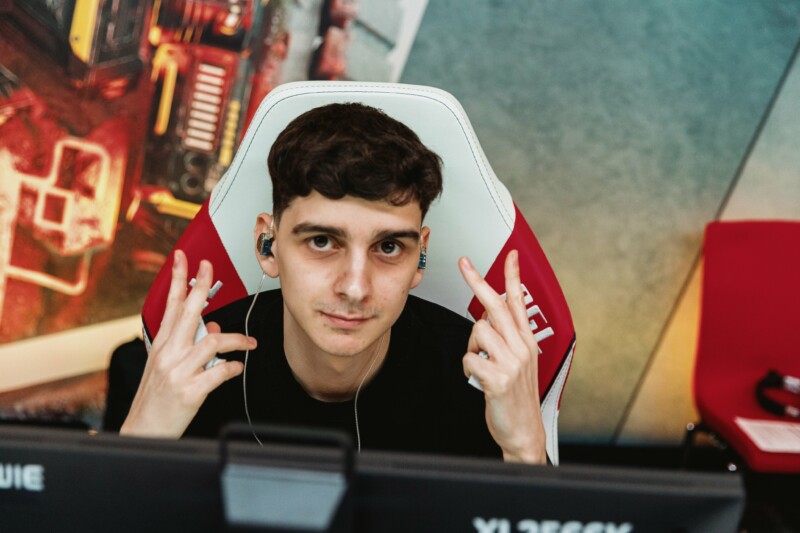 SAW renova com story até 2027 | DRAFT5 - Notícias e Coberturas CS