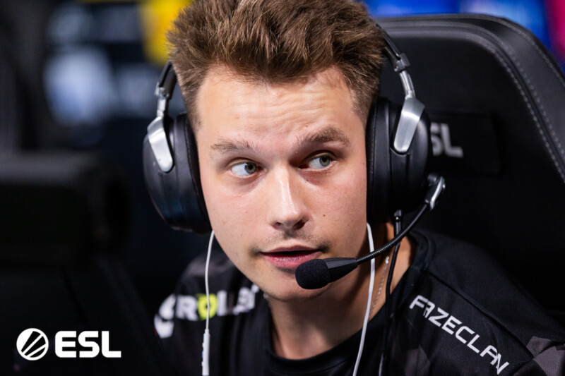 NAVI tentou contratação de frozen | DRAFT5 - Notícias e Coberturas CS