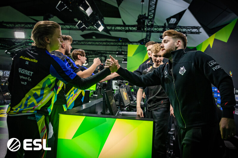 NAVI engata invencibilidade de 9 jogos diante da G2 para ir às ...