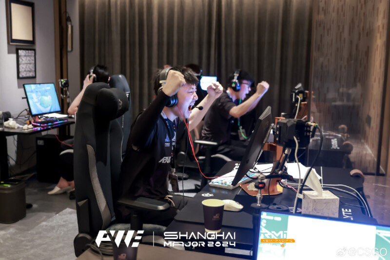 Rare Atom vai à loucura com classificação ao Major de Xangai | DRAFT5 ...