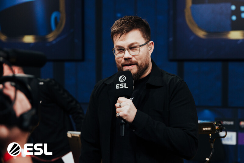 James Banks revela promessa de biguzera e elogia paiN: "Finalmente ...