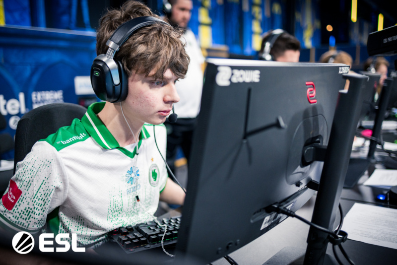 kyousuke diz que não sentiu pressão no tier 1: "O maior desafio é o inglês fora do jogo ...