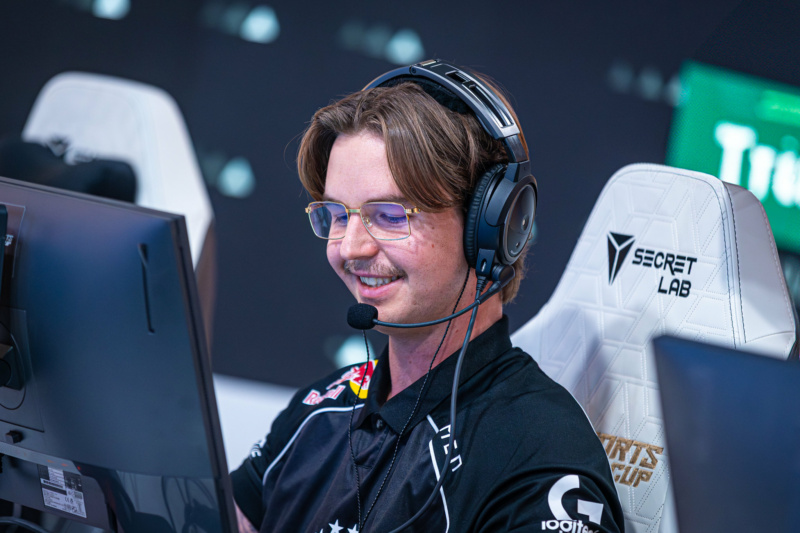 device revela já ter gasto "mais de $70 mil" em caixas de Counter ...